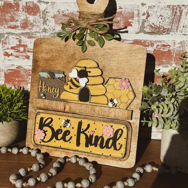 Bee kind Breadboard decor – The Broken Board